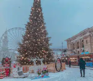Why the world loves giant Christmas trees - All Things Christmas ...