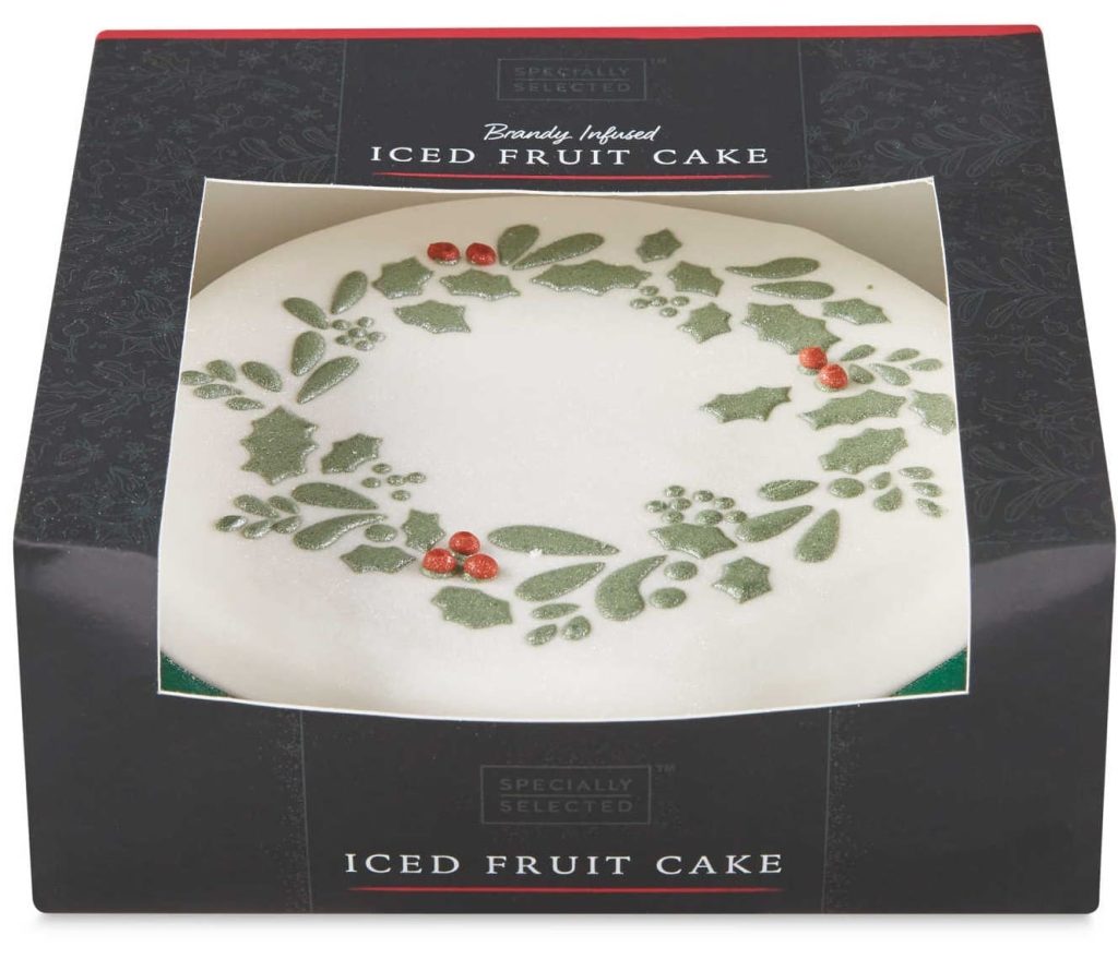 The best supermarket Christmas cake - Christmas.co.uk
