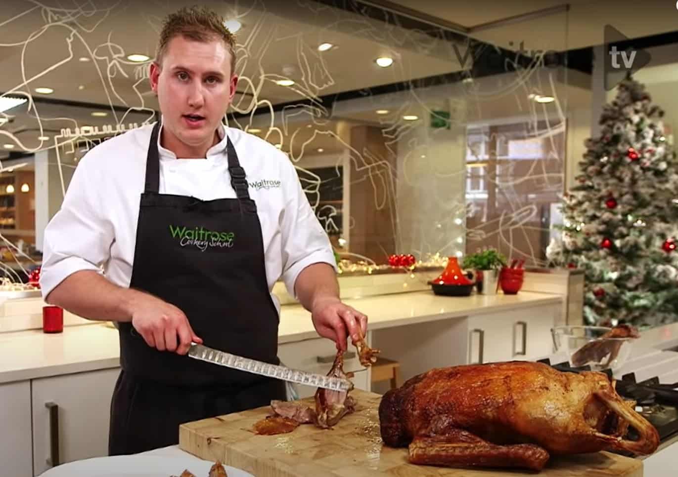 How to buy and cook a goose for Christmas dinner - Christmas.co.uk